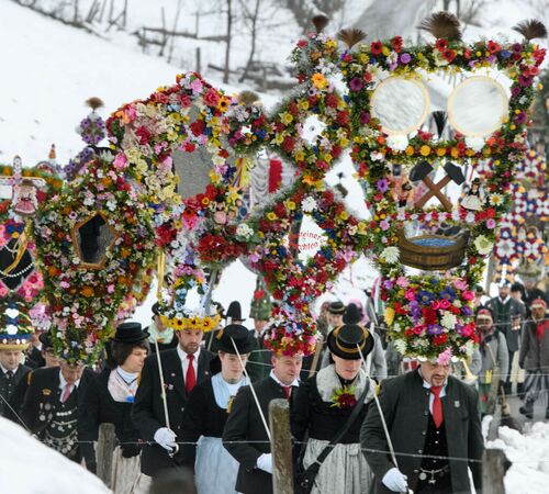 Advent Traditions: Perchten and Krampusses